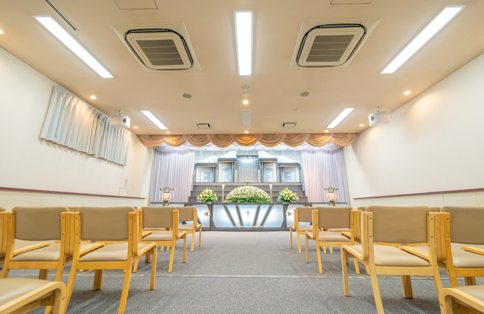セレモニーホール 天雫 りんかん 2階家族葬ホール - 市民葬祭メモリオ